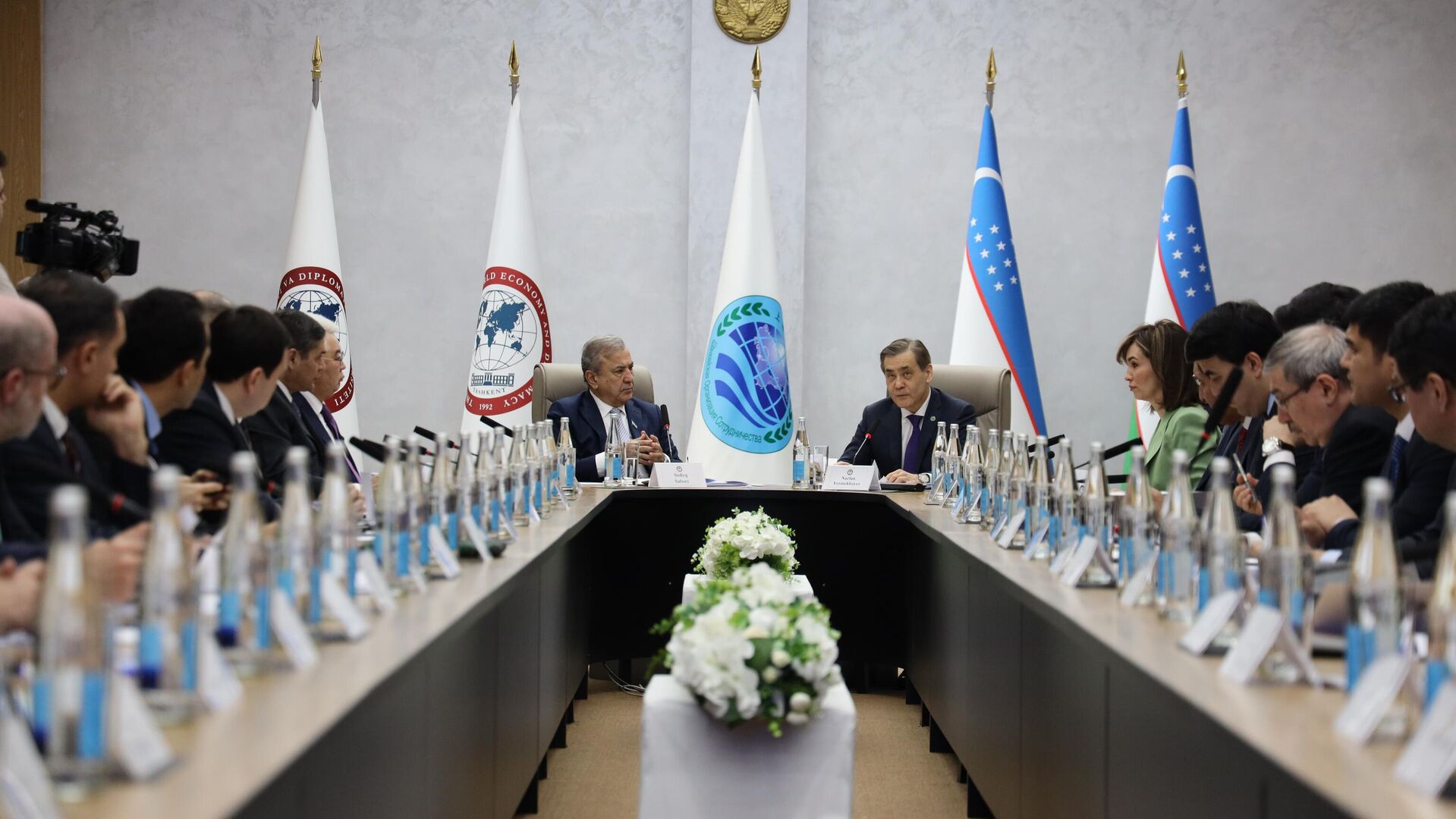 SCO Secretary-General’s Visit to the University of World Economy and ...