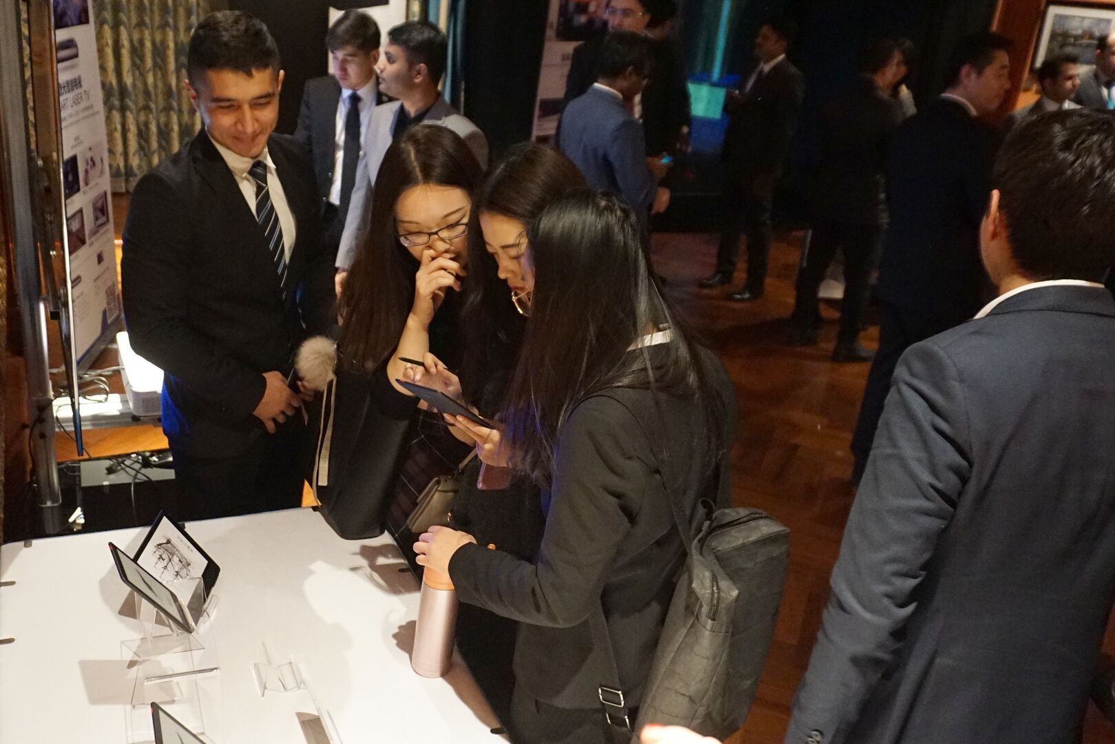 SCO Headquarters in Beijing hosted a ceremony of transferring state-of ...