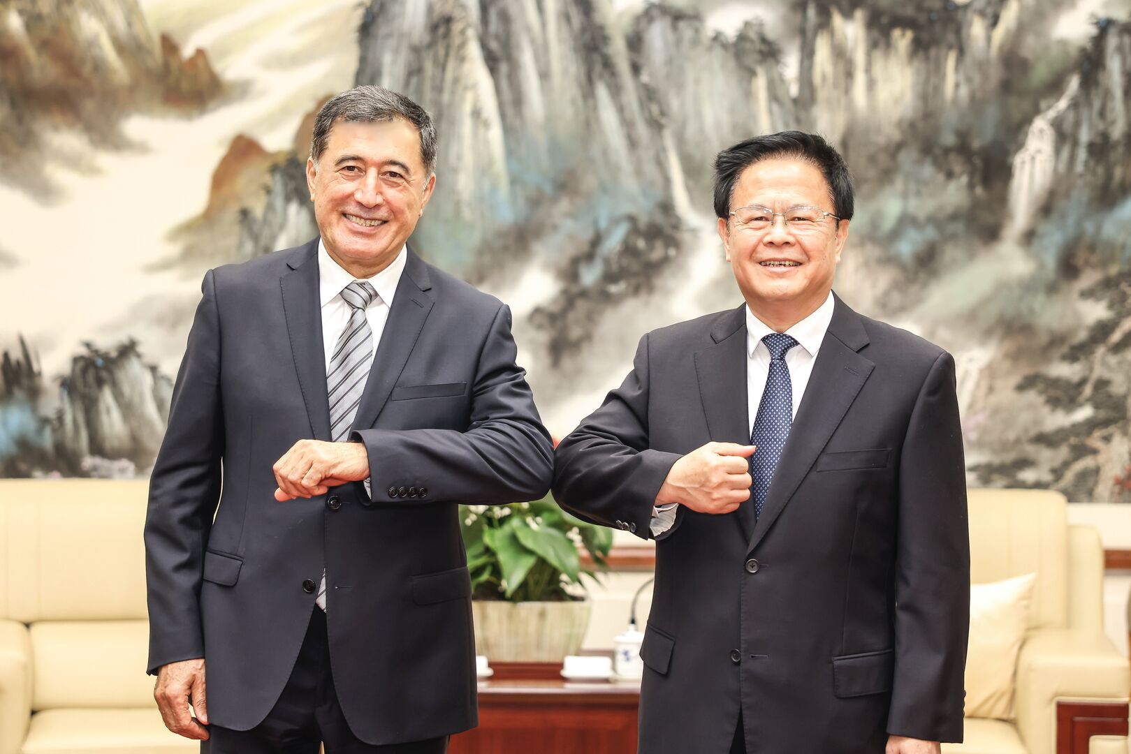 SCO Secretary-General meets with Secretary of Anhui Province Party ...